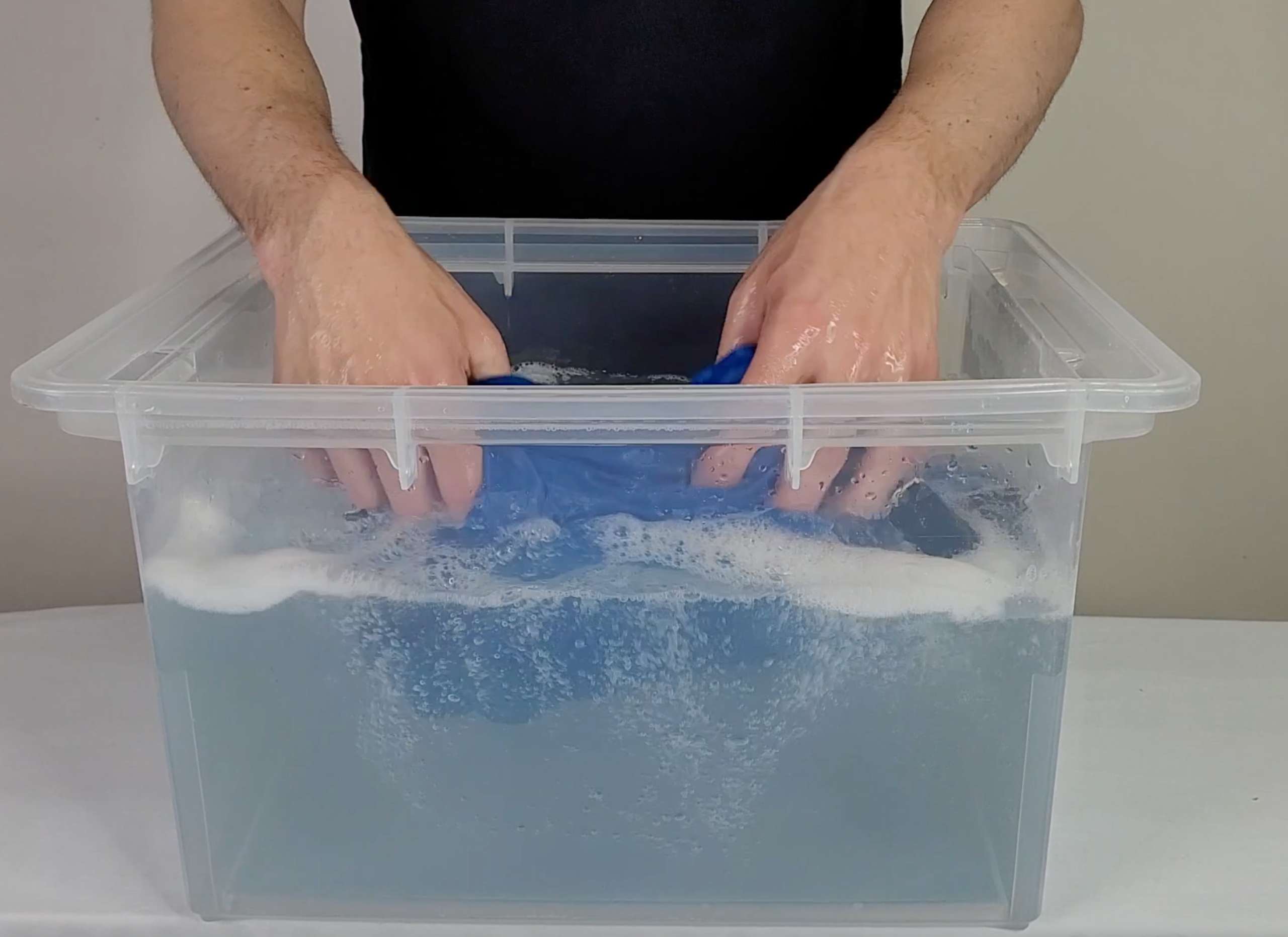 How to Wash Silk Pajamas: Step-by-Step Guide | 1000 Kingdoms